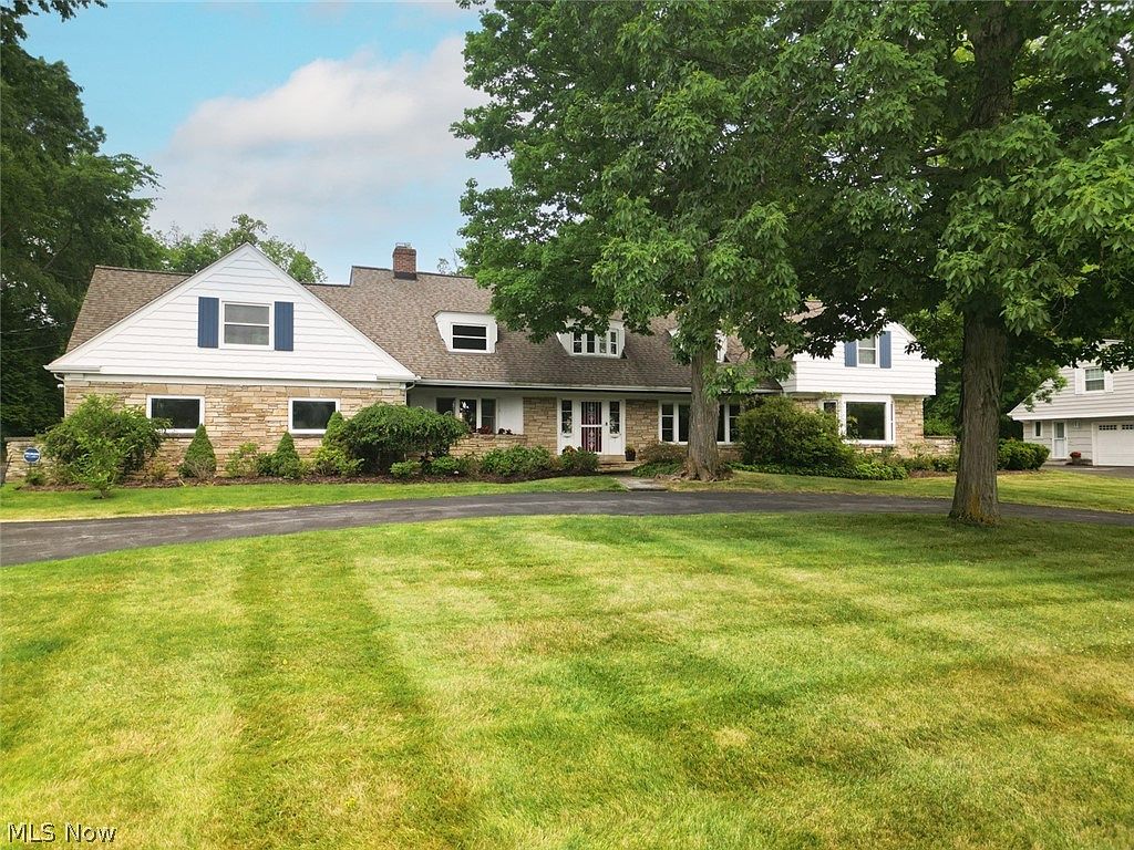 28449 Gates Mills Blvd SW, Cleveland, OH 44124 | Zillow