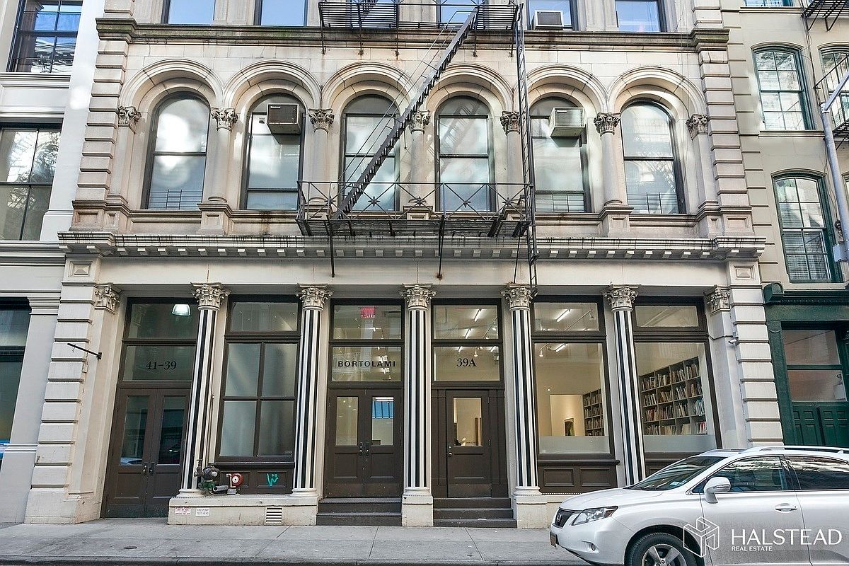 39 Walker St APT 3R, New York, NY 10013 | Zillow