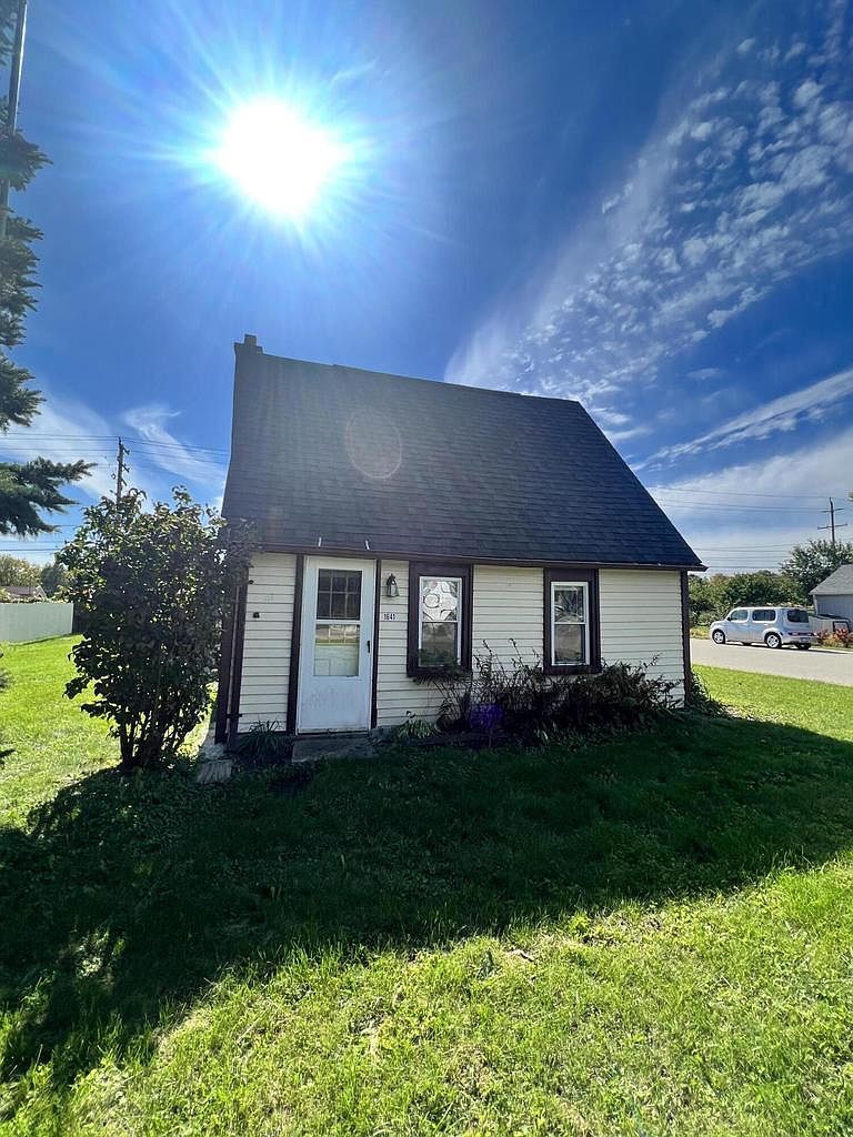 1641 Ellis AVENUE, Racine, WI 53402 | Zillow