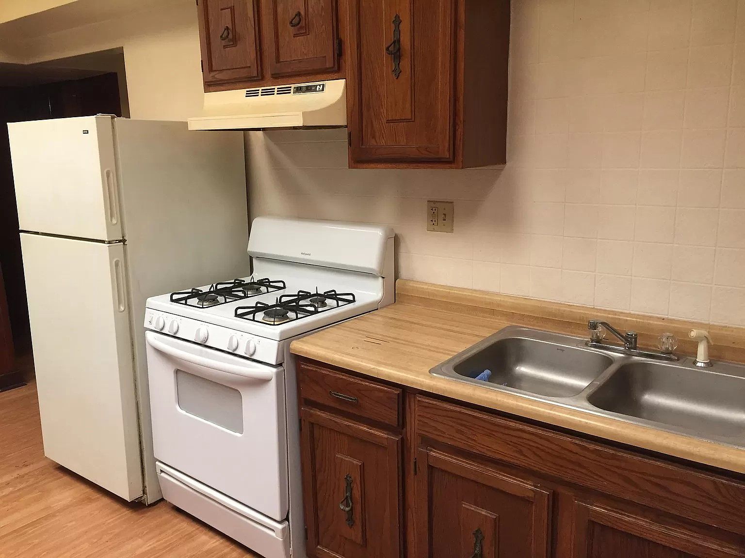 324 Saint Clair Ave #1FF, Clairton, PA 15025 | Zillow