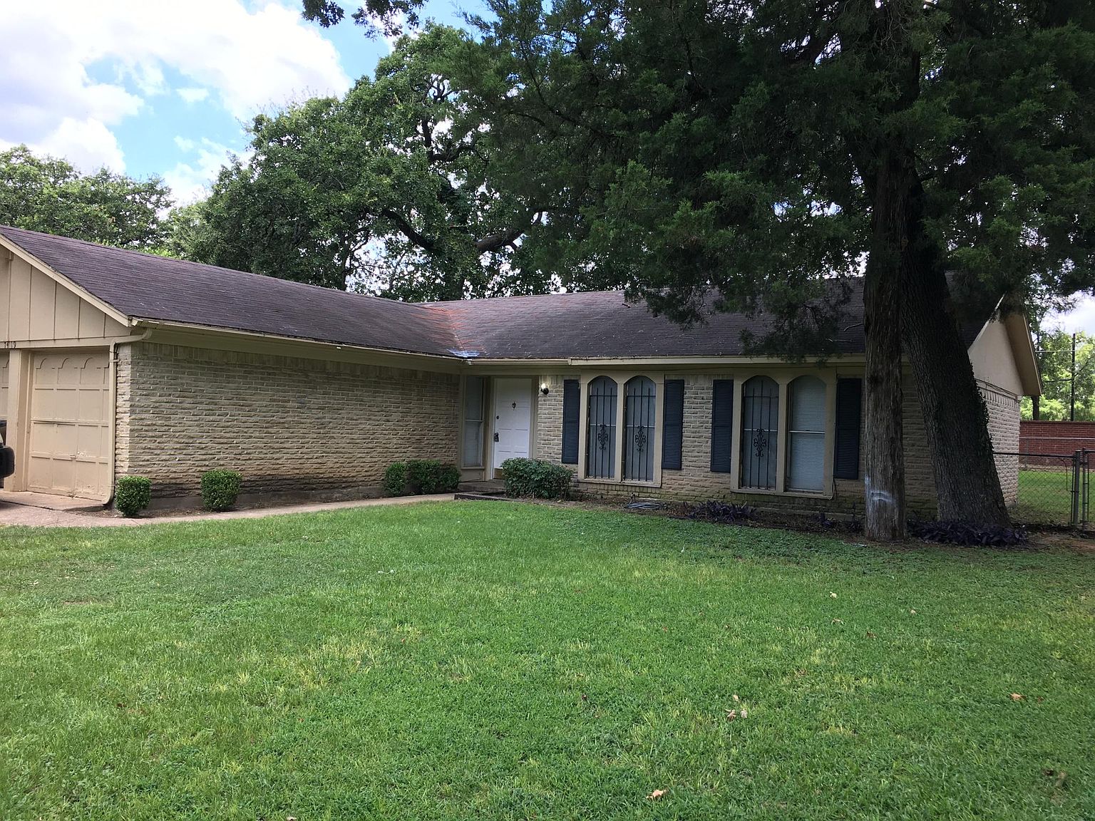 7419 Ridgewick Dr, Dallas, TX 75217 | Zillow
