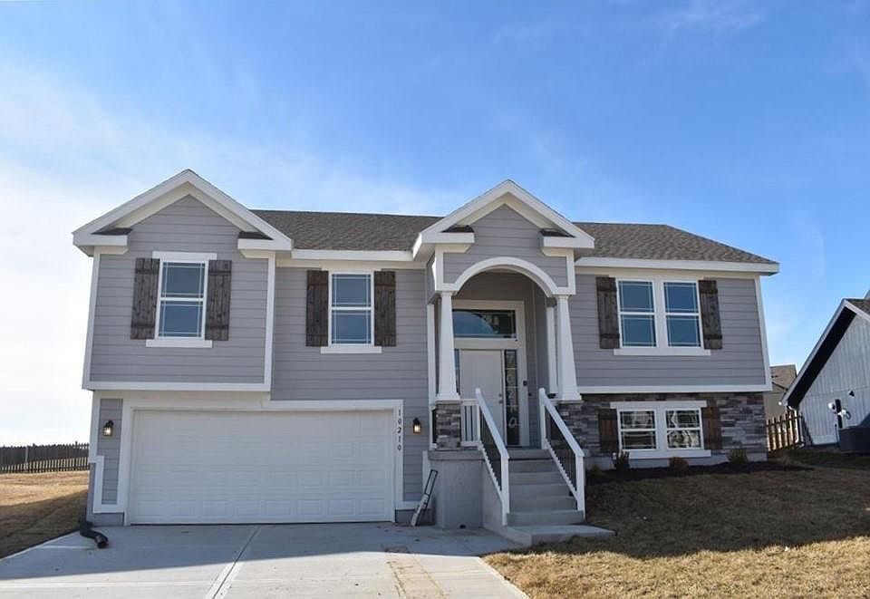 11810 N White Ave, Kansas City, MO 64156 | Zillow