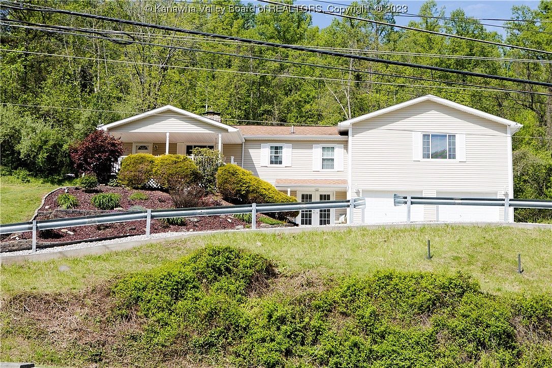 689 Glenwood Rd, Milton, WV 25541 | Zillow
