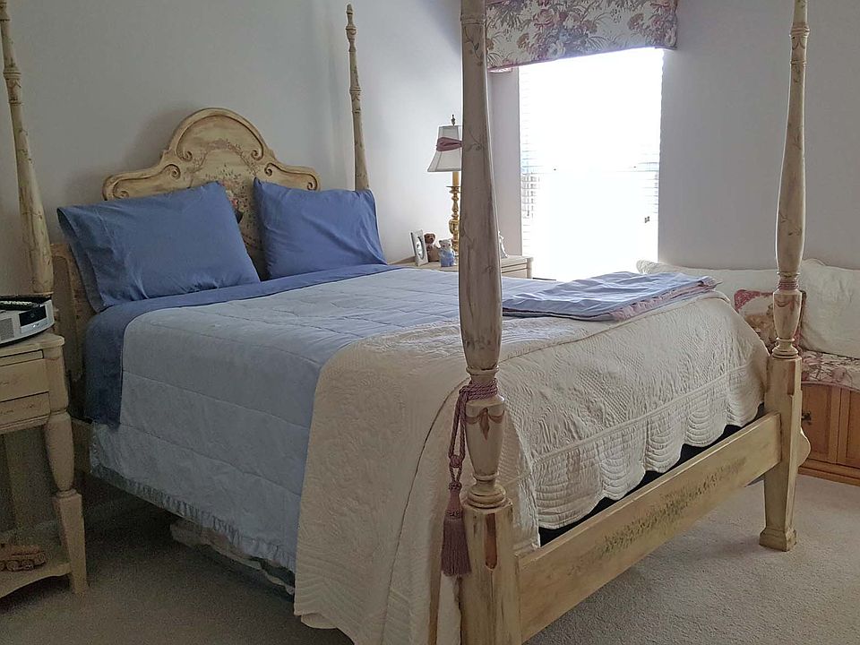 2045 Madison Dr, Bonner Springs, KS 66012 | Zillow