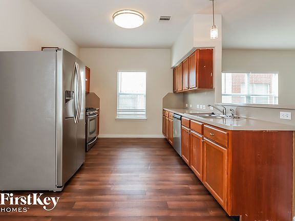 13102 Kingston Point Ln, Houston, TX 77047 | Zillow