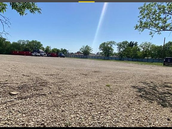 3335 Springfield Ave, Lancaster, TX 75134 | MLS #20611754 | Zillow