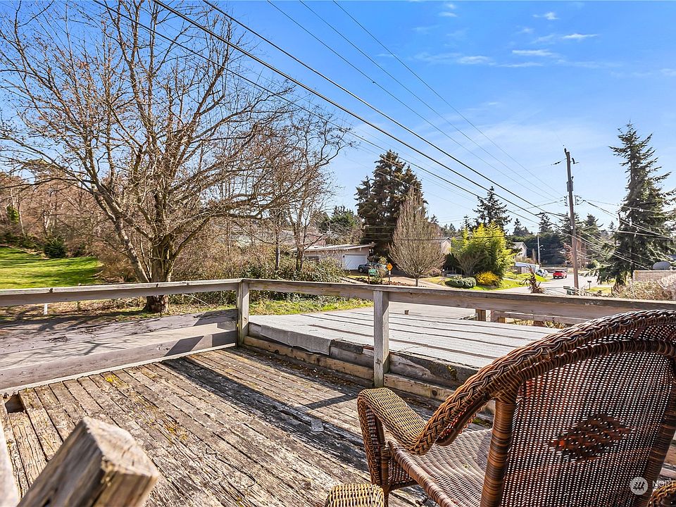 10057 24th Avenue SW, Seattle, WA 98146 | Zillow