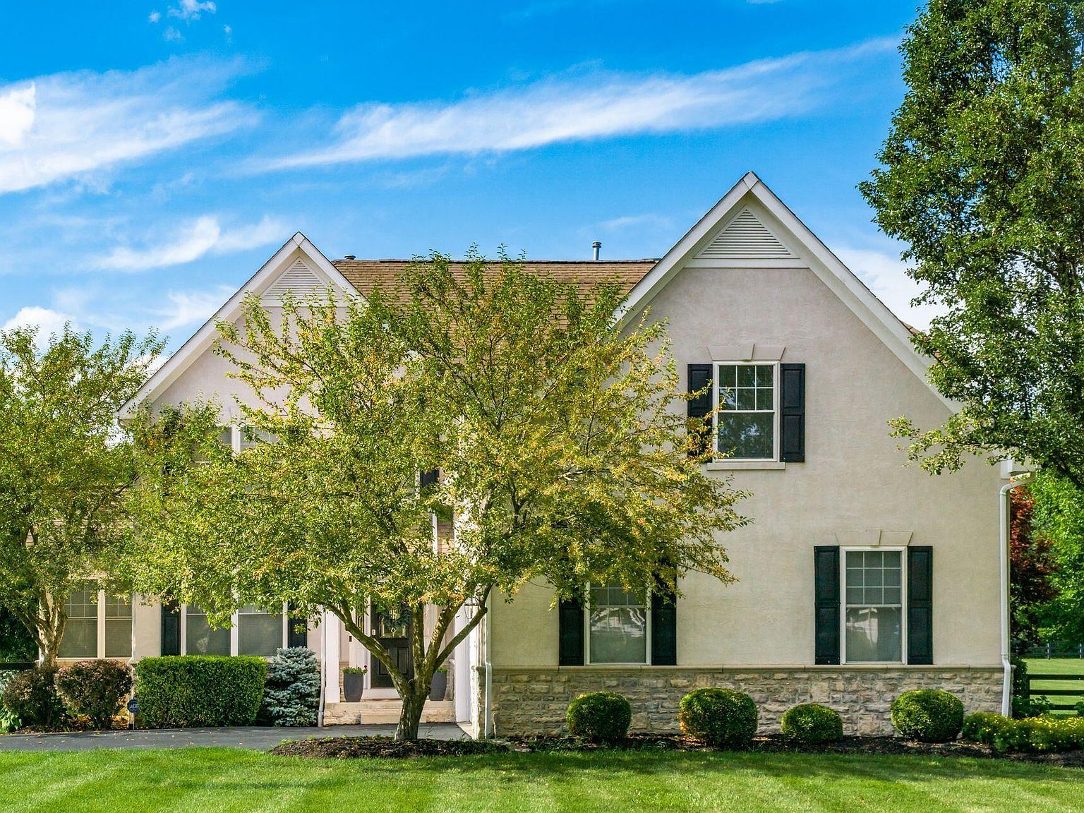 112 Fitzwilliam Ln, Johnstown, OH 43031 | Zillow