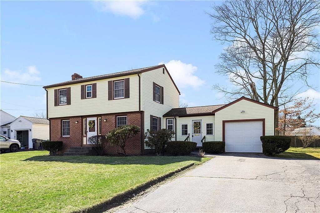 47 Deborah Rd, Warwick, RI 02888 | Zillow