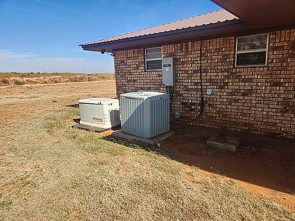 1277 County Road 184, Cee Vee, TX 79201 | Zillow