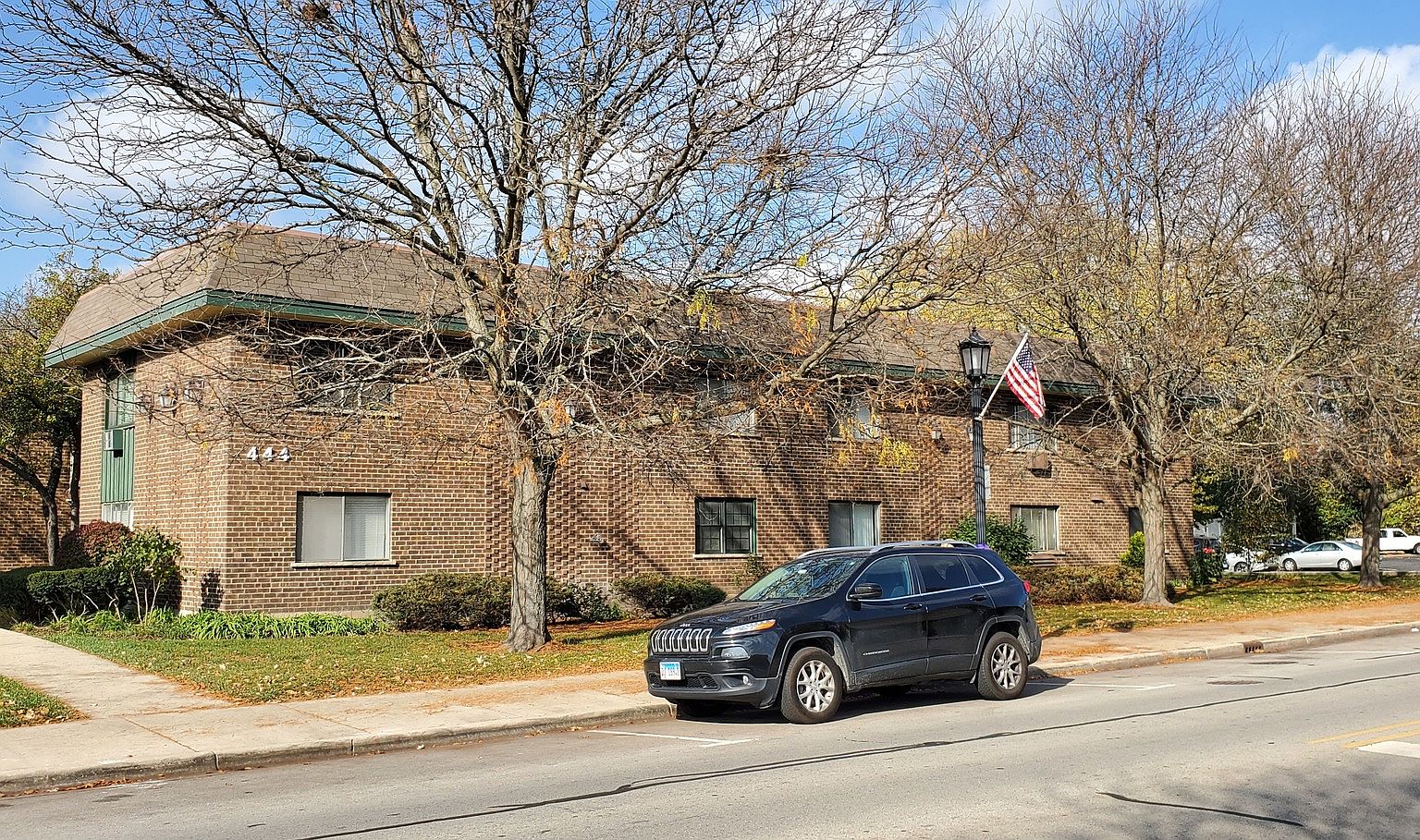 444 S Spring Rd APT 1, Elmhurst, IL 60126 | Zillow