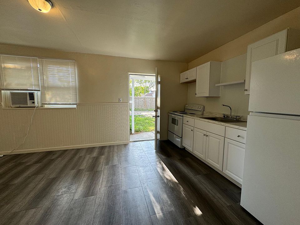 314 1/2 W 5th St, Concordia, KS 66901 | Zillow
