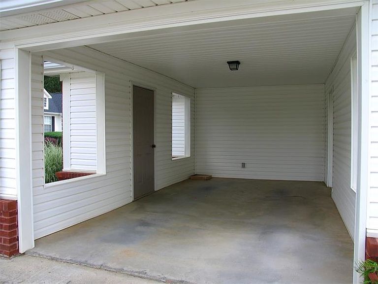 Hillendale Senior Community Apartments - Cartersville, GA | Zillow