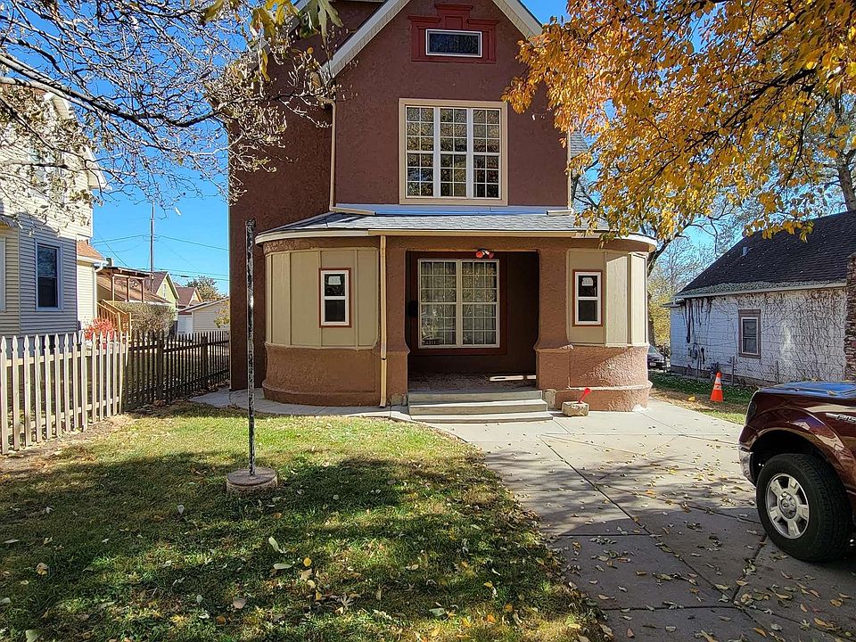 4311 S 22nd St, Omaha, NE 68107 | Zillow