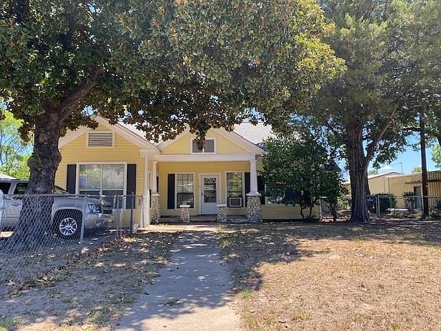 227 S Prairieville St, Athens, TX 75751 | Zillow