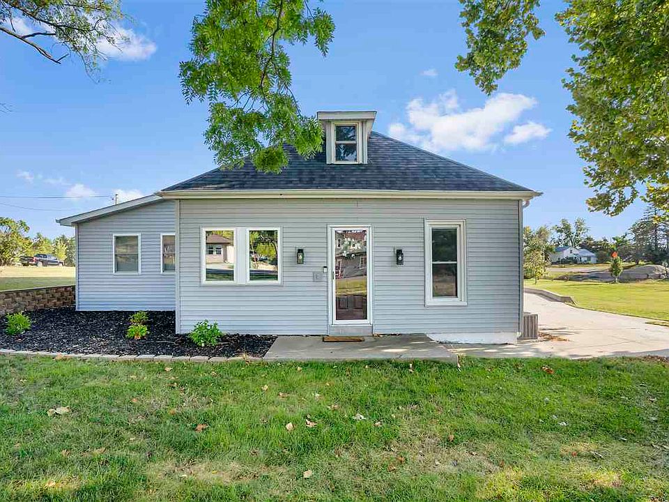 206 Main St NE, Shellsburg, IA 52332 | MLS #202304885 | Zillow
