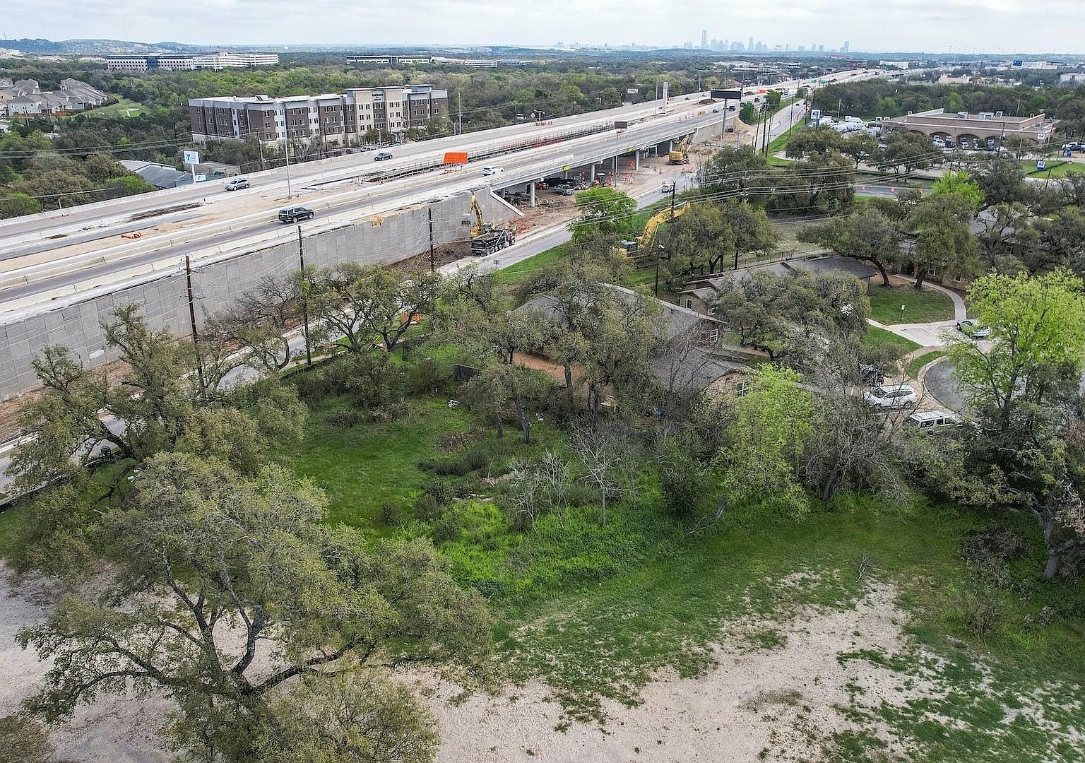 6133 Old Fredericksburg Rd, Austin, TX 78749 | Zillow