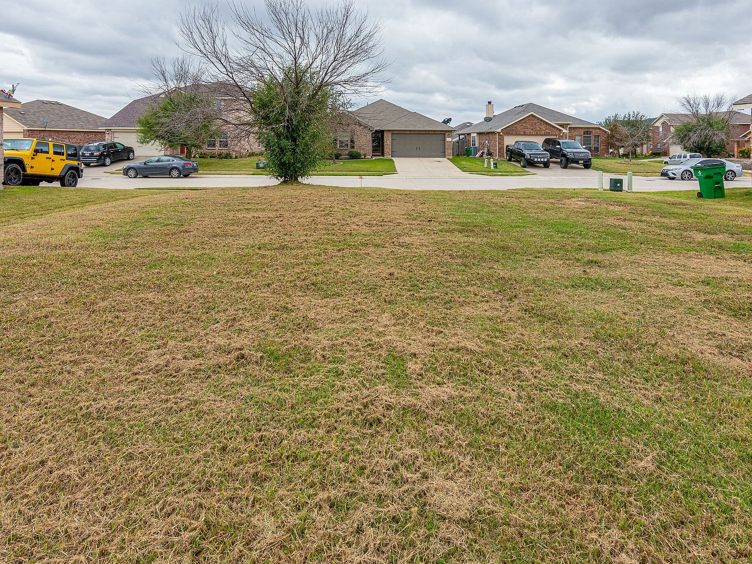 12928 Kingsgate Dr, Rhome, TX 76078 | Zillow