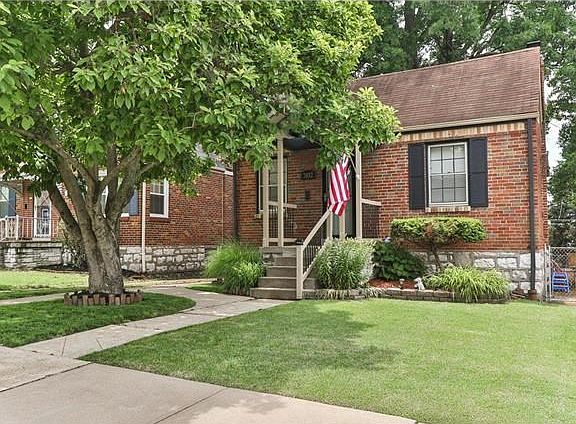 7032 Plainview Ave, Saint Louis, MO 63109 | Zillow