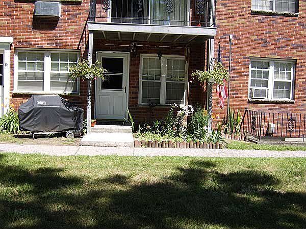 3 Colonial Rd APT 89, Beacon, NY 12508 | Zillow