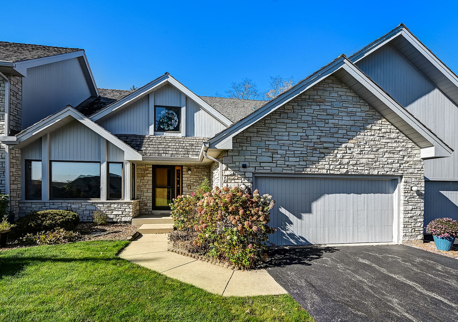 21 Rodeo Dr, Burr Ridge, IL 60527 | Zillow