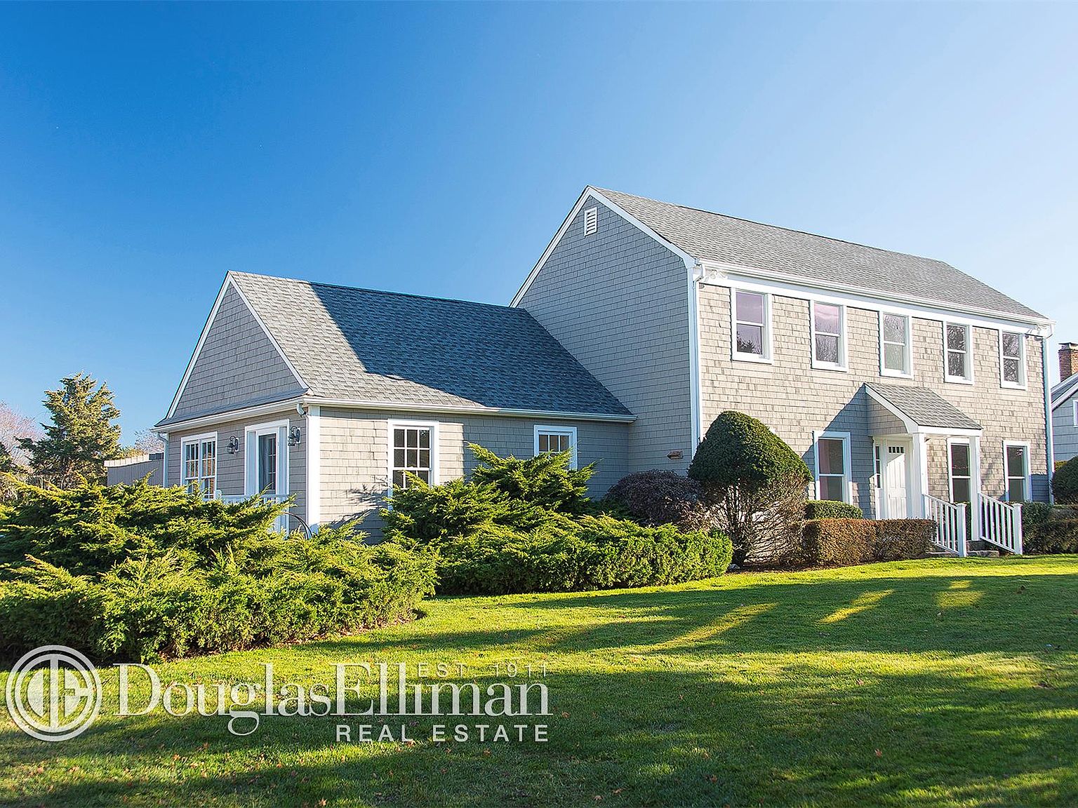 160 Somerset Ave, Southampton, NY 11968 | Zillow