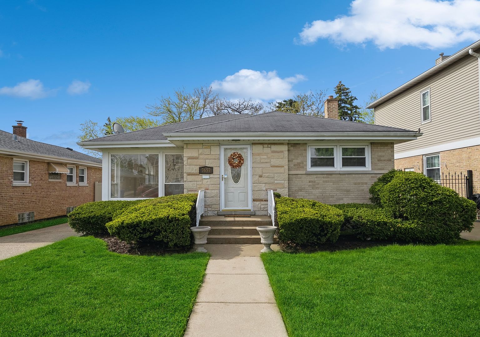 7657 W Rosedale Ave, Chicago, IL 60631 | Zillow