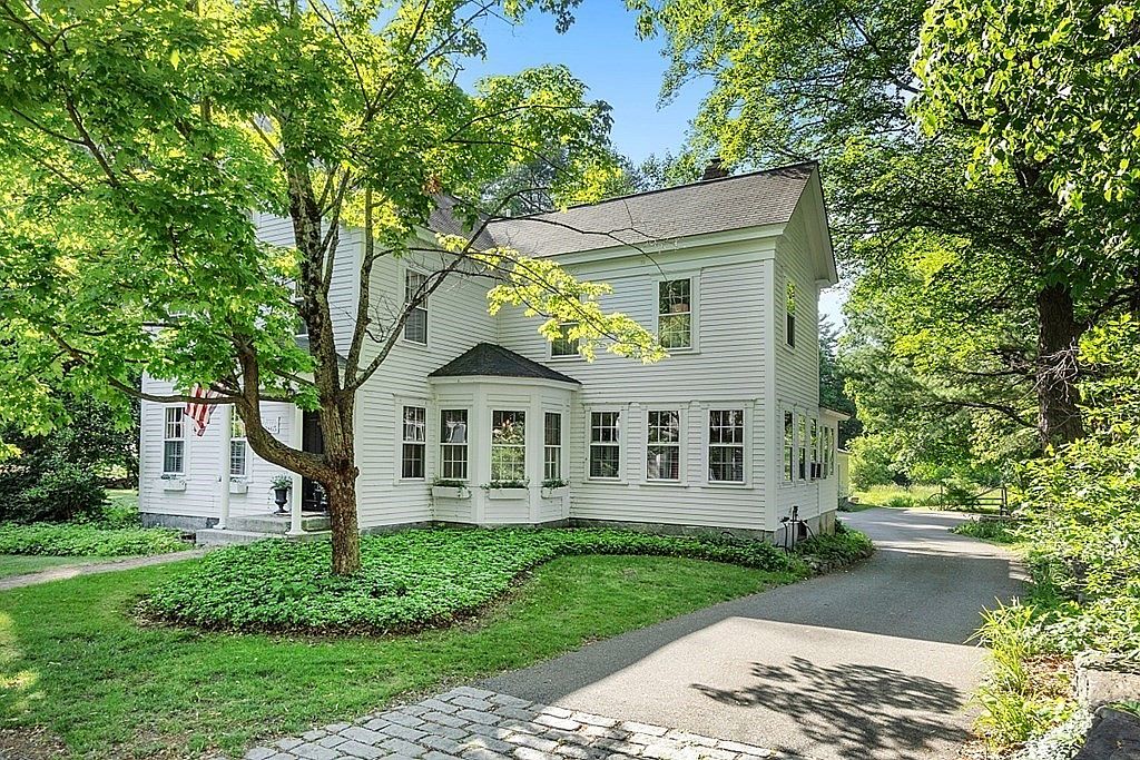 438 Main St, Acton, MA 01720 | Zillow