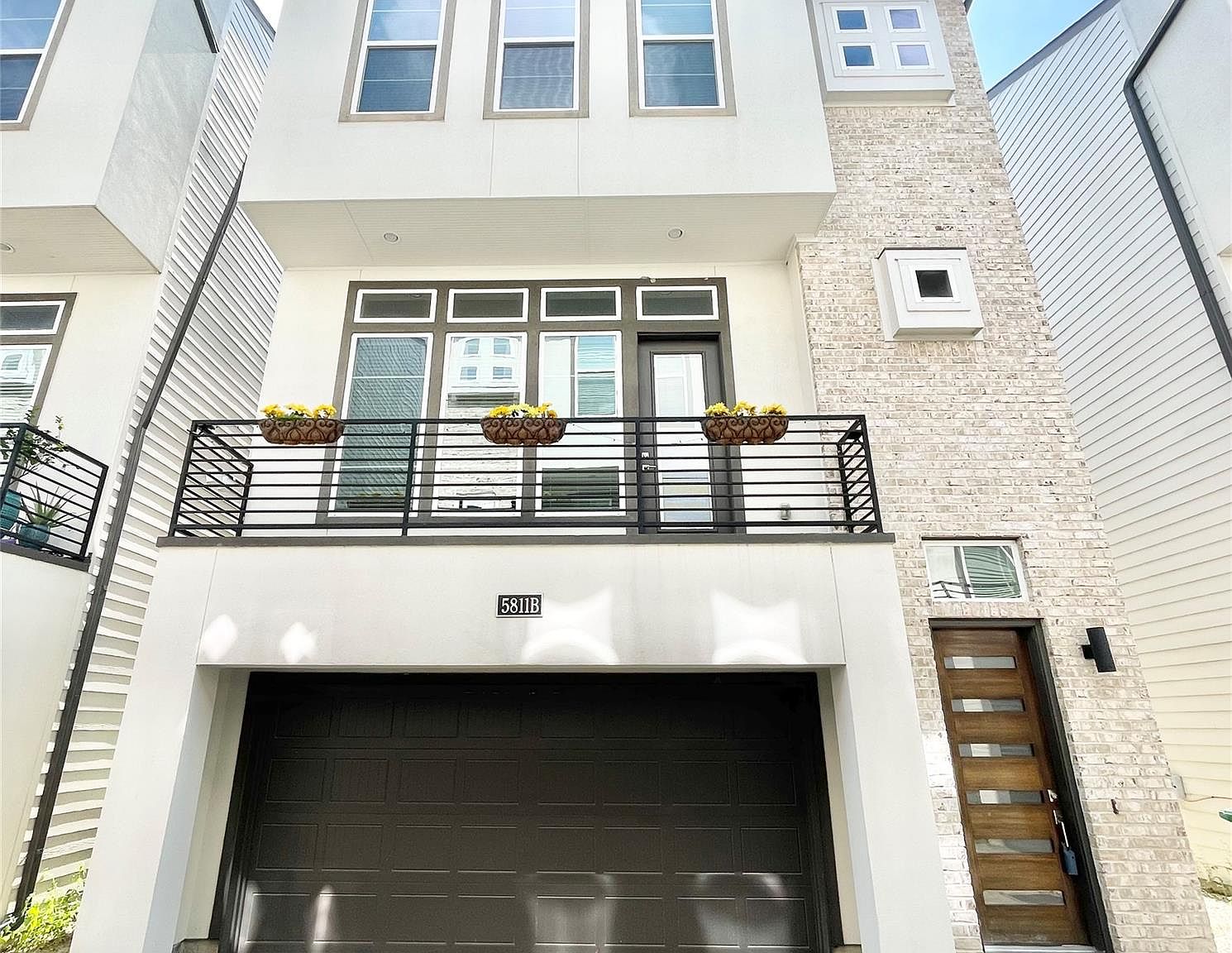 5811 Petty St #B, Houston, TX 77007 | MLS #20923277 | Zillow