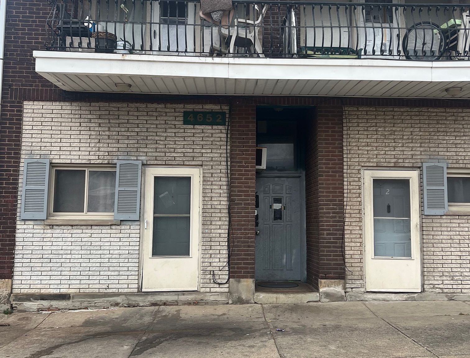 4652 Warner Rd #1, Cleveland, OH 44125 | Zillow