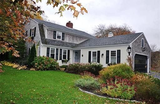 3 Stonefield Dr, East Sandwich, MA 02537 | Zillow