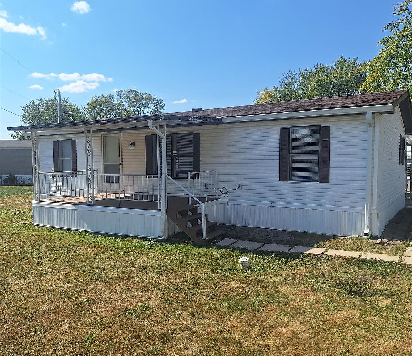 183 Chariot Dr, Anderson, IN 46013 | Zillow