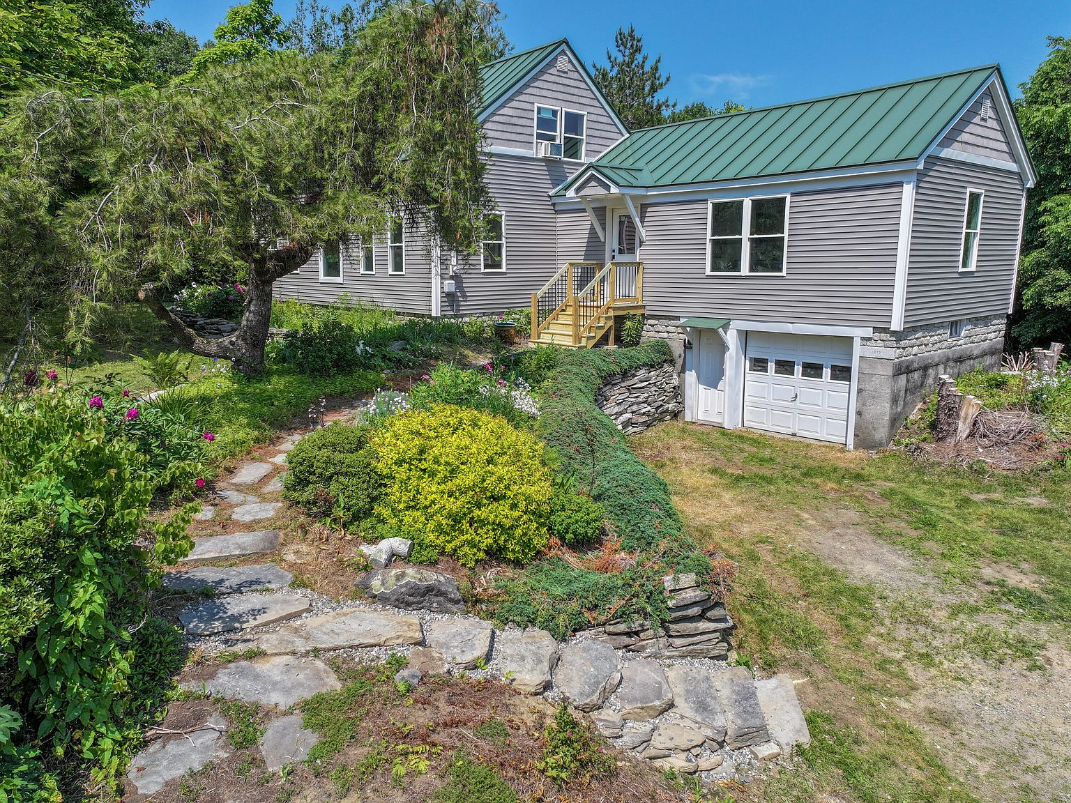 2514 Western Avenue, Newburgh, ME 04444 | Zillow