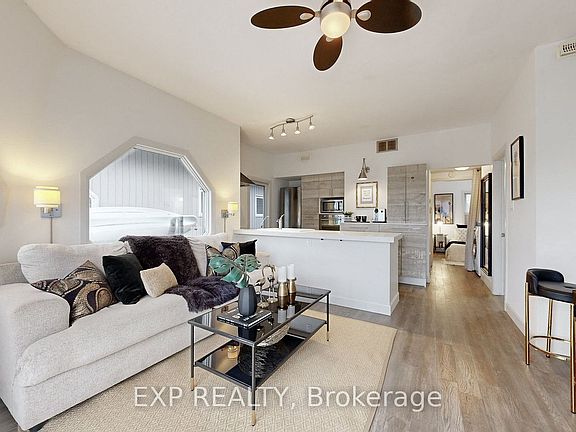 7 Brimley Rd S #11, Toronto, ON M1M 3W3 | MLS #E7286794 | Zillow