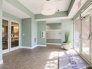 2260 Riverside Dr UNIT 403, Cincinnati, OH 45202 | Zillow
