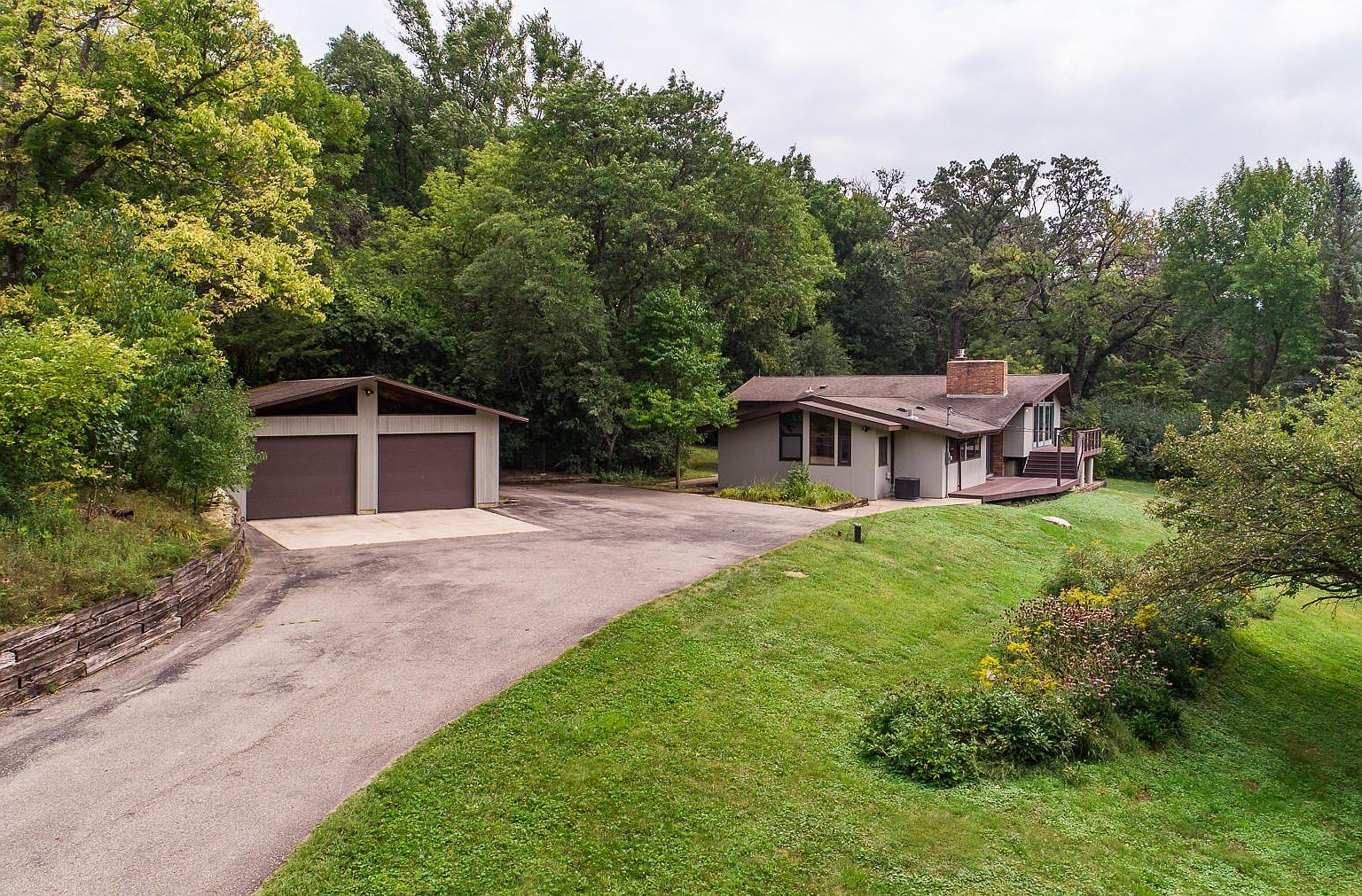 2715 Salem Rd SW, Rochester, MN 55902 | Zillow