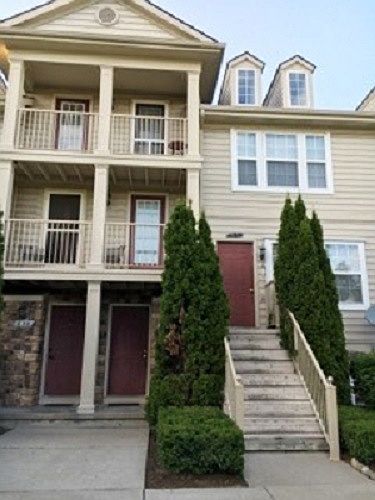 648 Lydia Ln #1, Pontiac, MI 48341 | Zillow