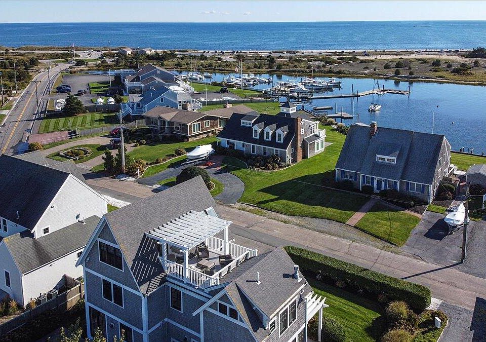 8 Beach View Rd, West Dennis, MA 02670 | Zillow