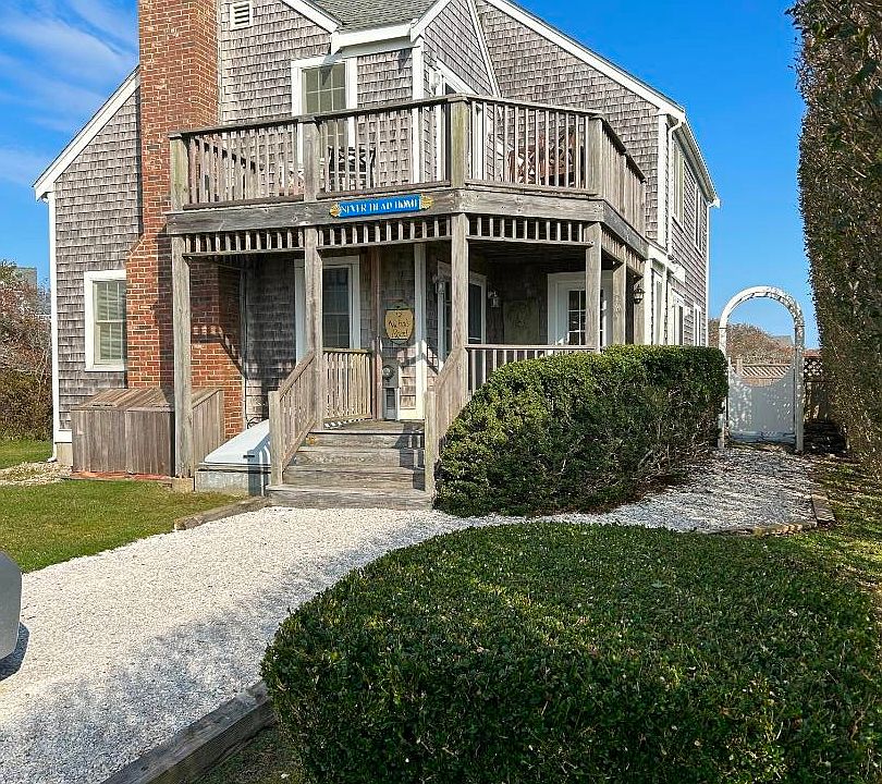 12 Nichols Rd, Nantucket, MA 02554 | MLS #90834 | Zillow