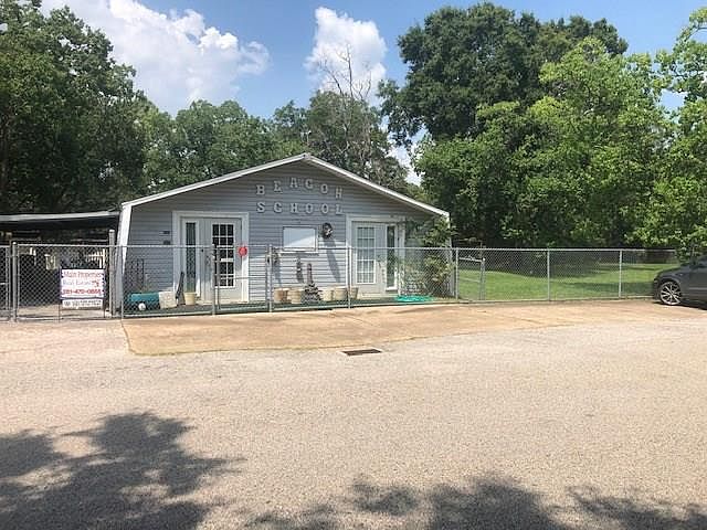 402 Dwire Dr, La Porte, TX 77571 | Zillow