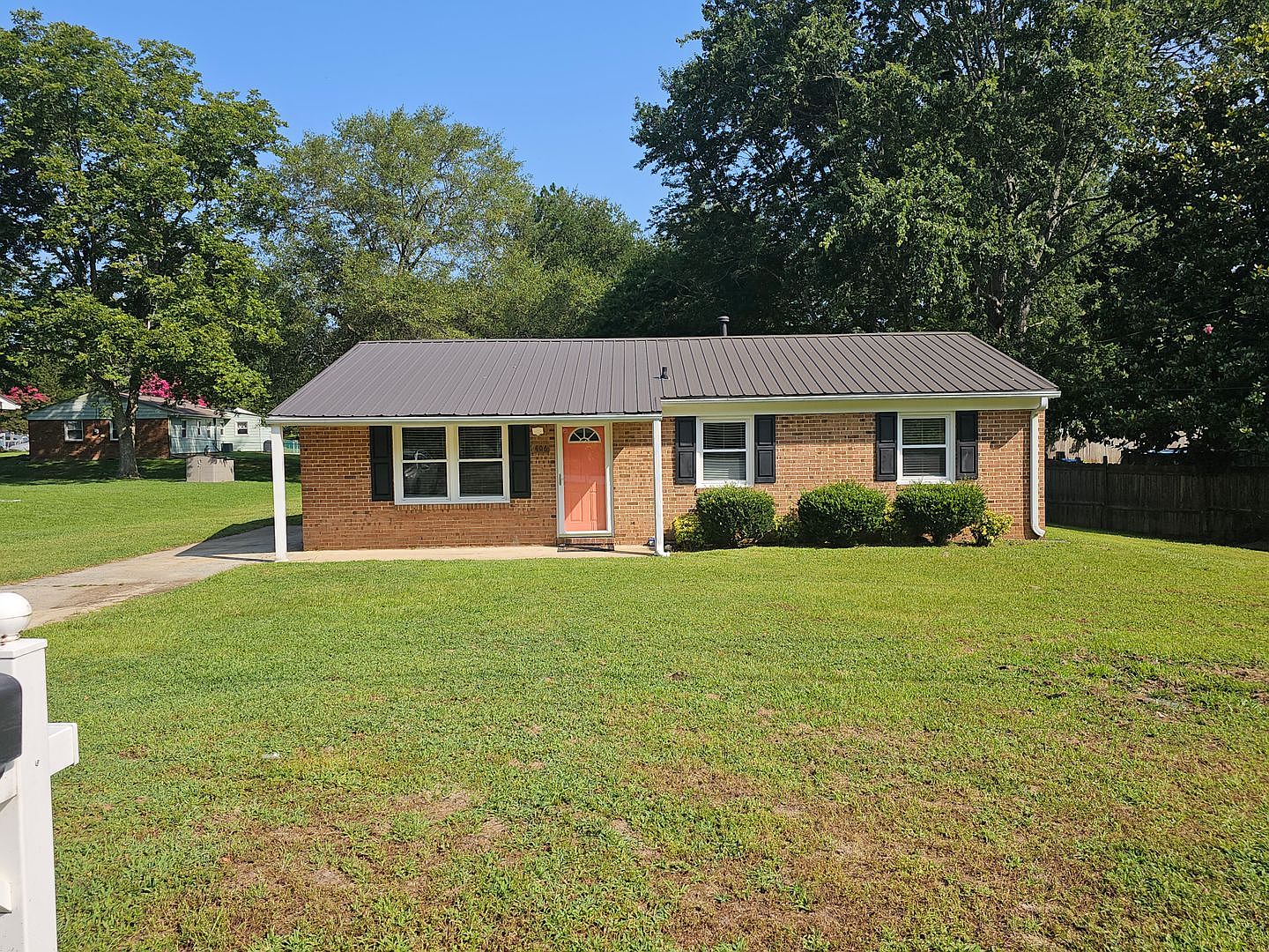 406 Judd St, Sanford, NC 27332 | Zillow