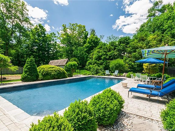 21 Stonehenge Rd, Ridgefield, CT 06877 | MLS #170560406 | Zillow