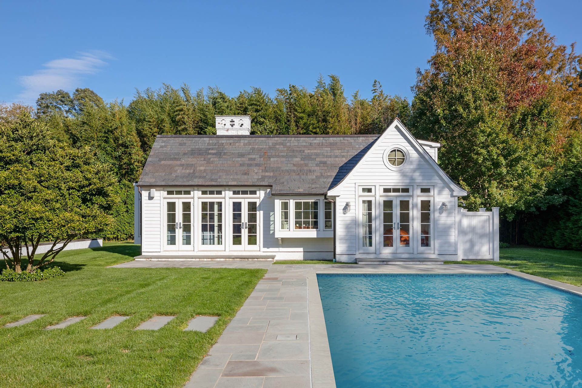 300 Halsey Neck Ln, Southampton, NY 11968 | Out East