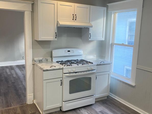 3 Bedroom Houses for Rent in Racine WI - 5 houses | Zillow