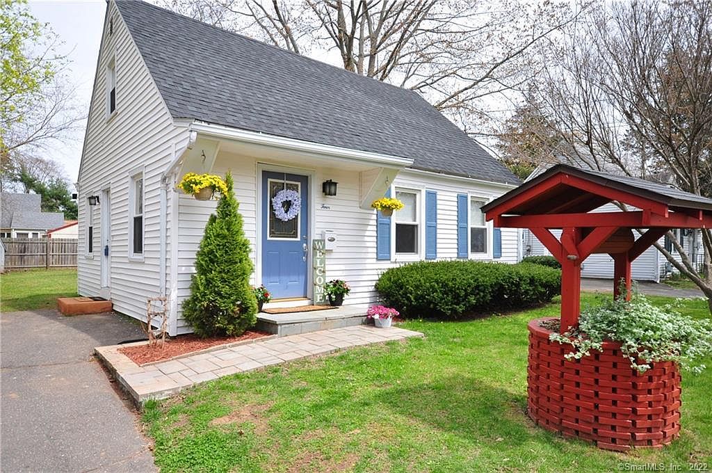 4 Porterbrook Ave, East Hartford, CT 06118 | Zillow