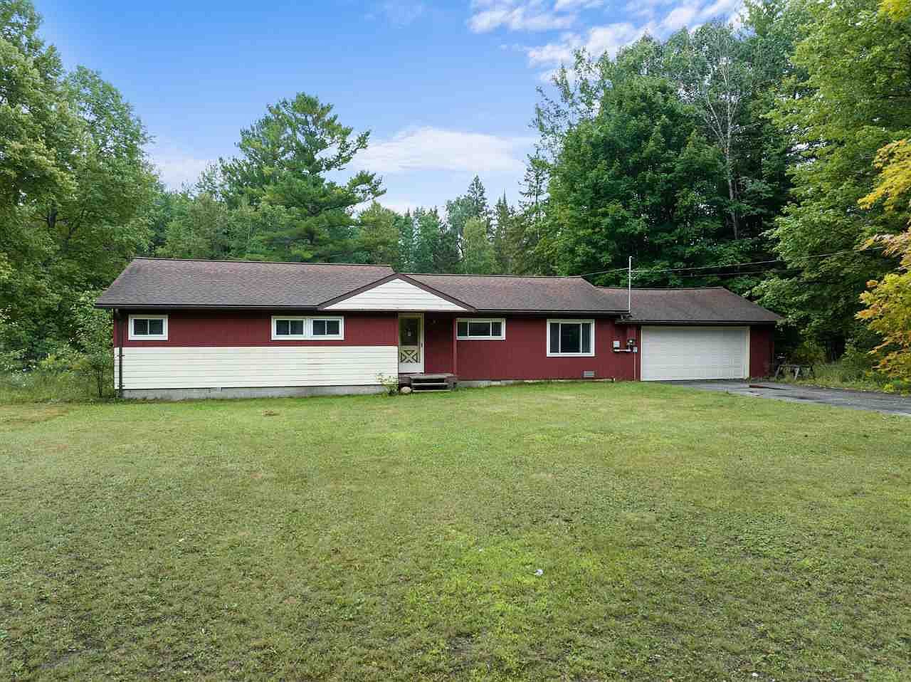 2909 Levering Rd, Cheboygan, MI 49721 | MLS #472036 | Zillow