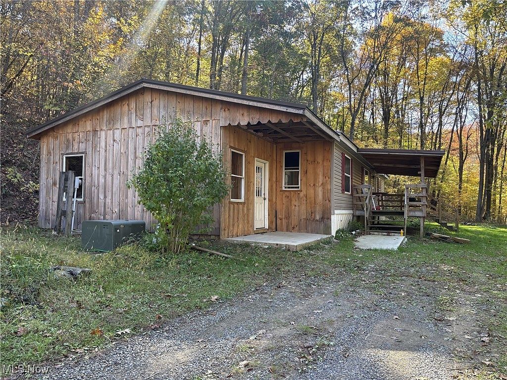 48901 State Route 154, Rogers, OH 44455 | Zillow