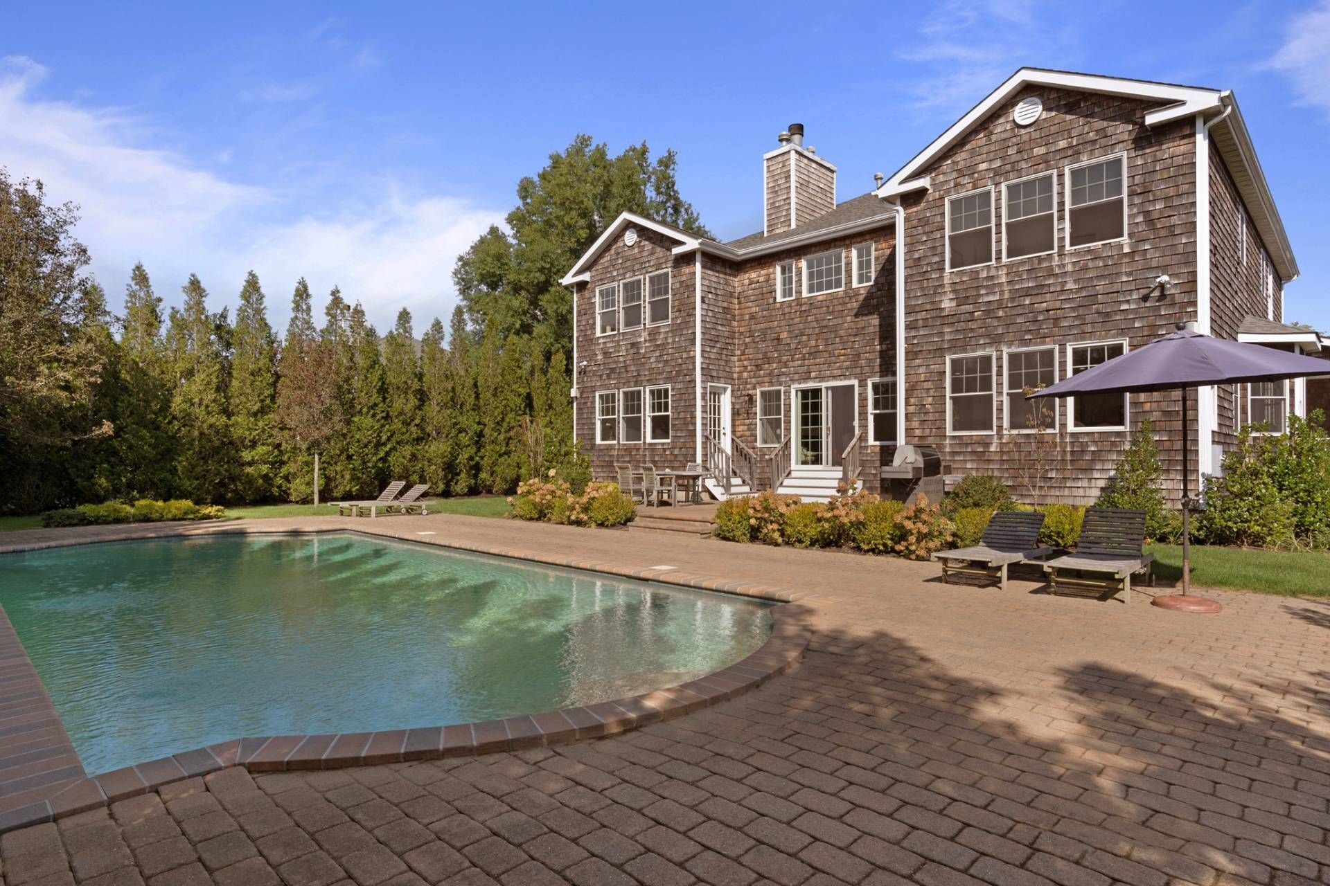 9 Seasons Ln, Southampton, NY 11968 | Out East