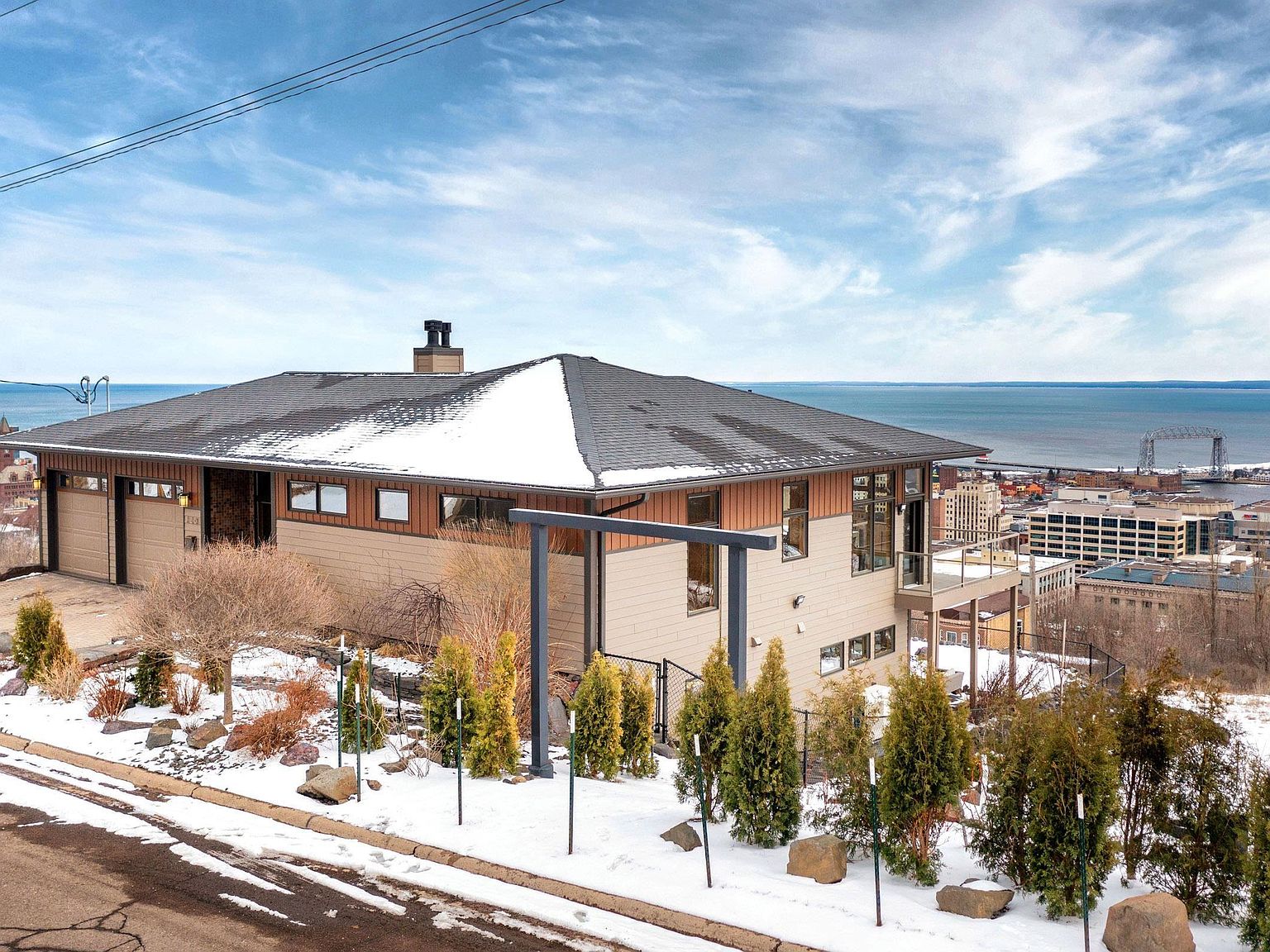 526 W 6th St, Duluth, MN 55806 | Zillow