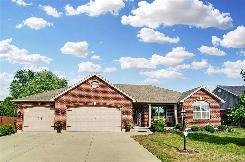 116 Eagle Ridge Dr, Franklin, OH 45005 | Zillow